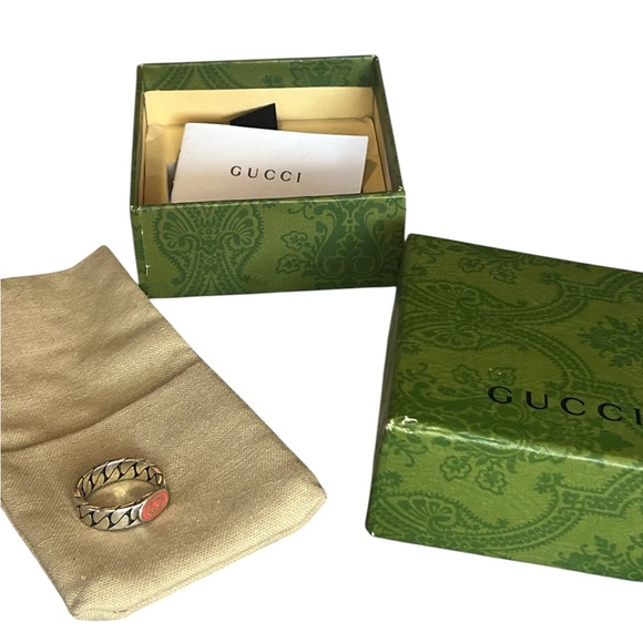 Gucci | Jewelry | Rare Euc Gucci Interlocking Gs Ring Sz 8 | Poshmark